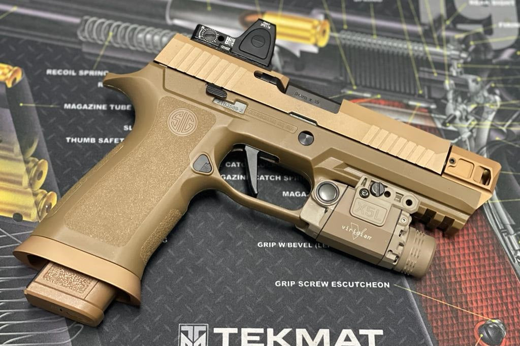 Boomarms Custom - SIG P320 X-Carry x Compensator Airsoft GBB - Tan