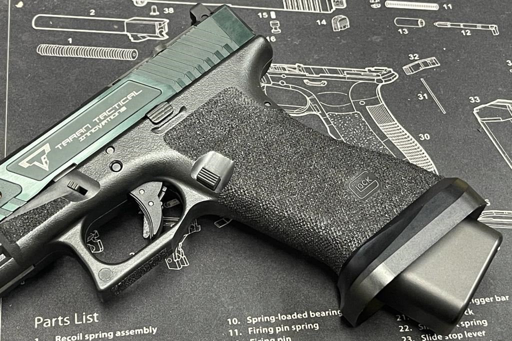 Boomarms Custom - T-style G17 RMR Cut GBB - Shiny Black